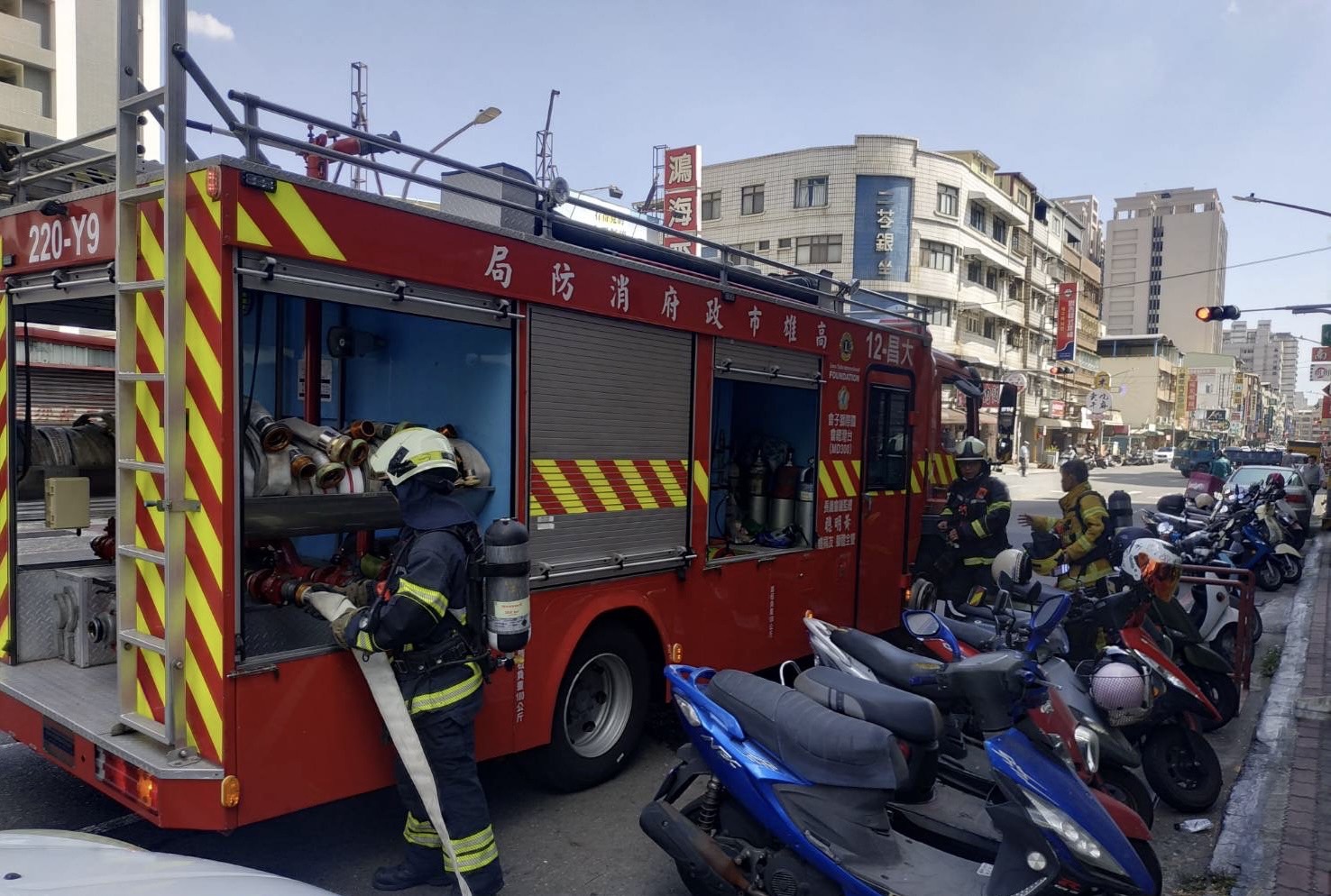 高雄市政府消防局-高桂消防分隊轄內大樓搶救演練