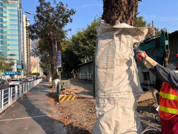 高雄市政府工務局道路養護工程處-工程資訊